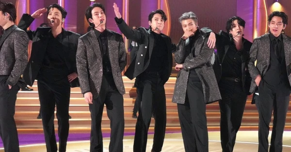 جريدة البلاد | BTS تتصدر Billboard 200 بألبومها الجديد “Arirang” وتحقق ...